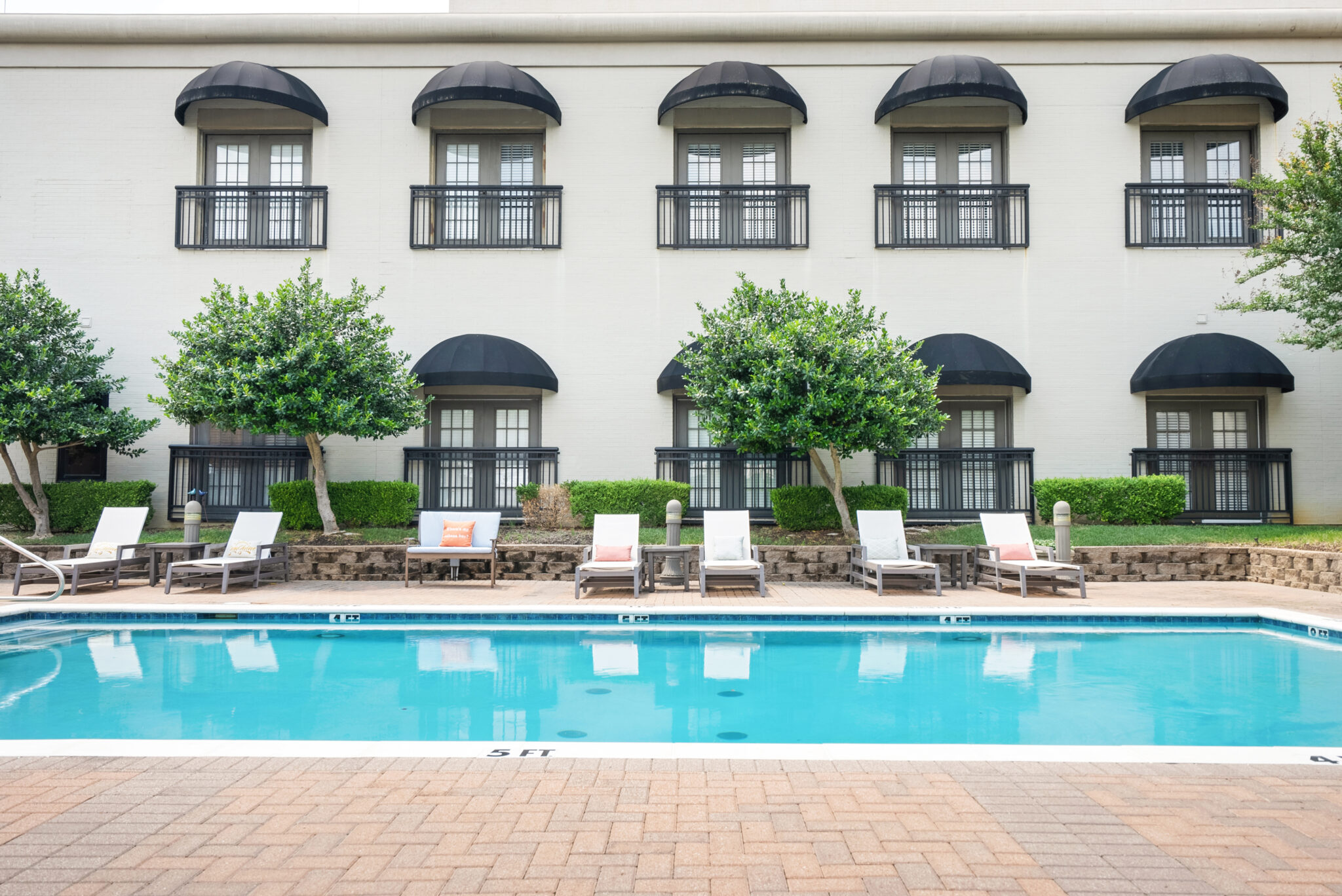 Why Choose Luxury Senior Living? | True Connection Communities